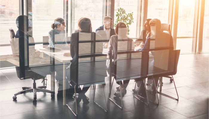 Fiev - Équiper le futur de l'automotive